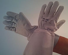 Leder-Handschuhe – Behre – Produktion und Vertrieb